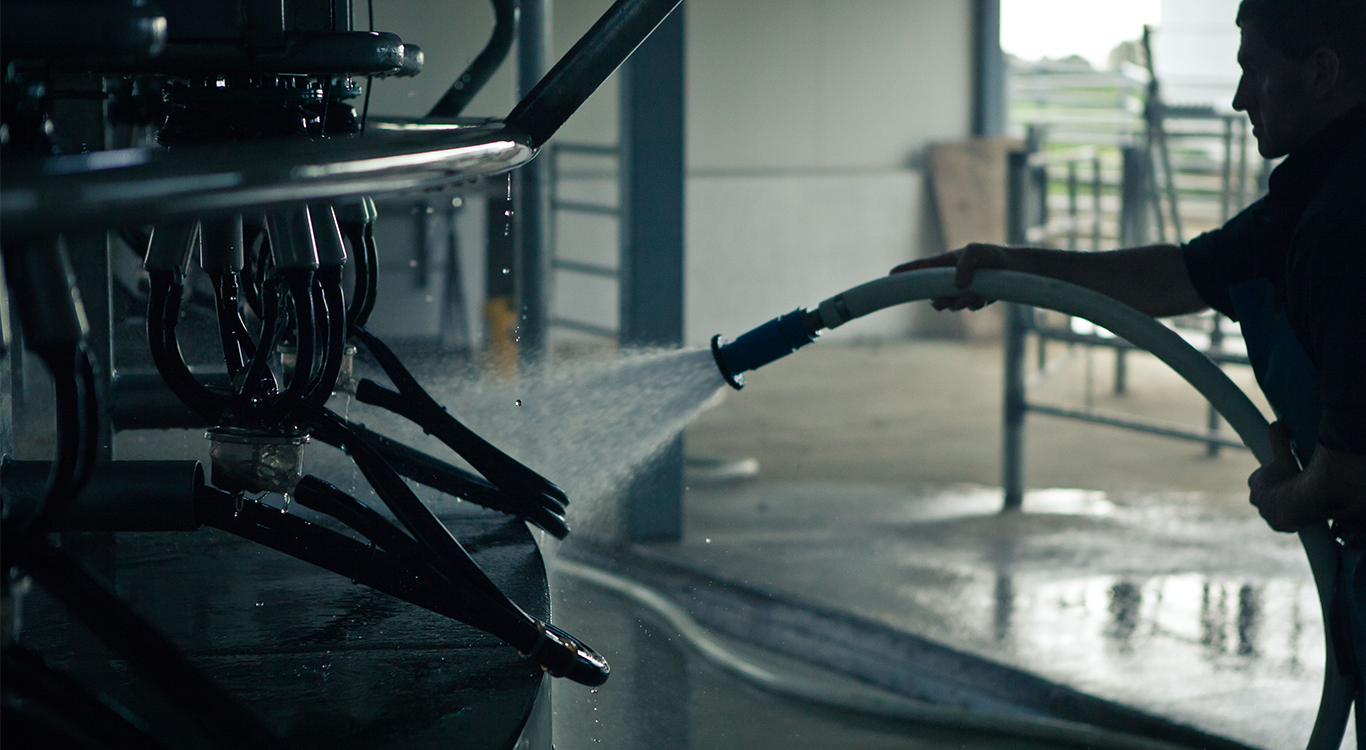 FIL | Dairy Cow Care - Dairy Hygiene - Farm Hygiene