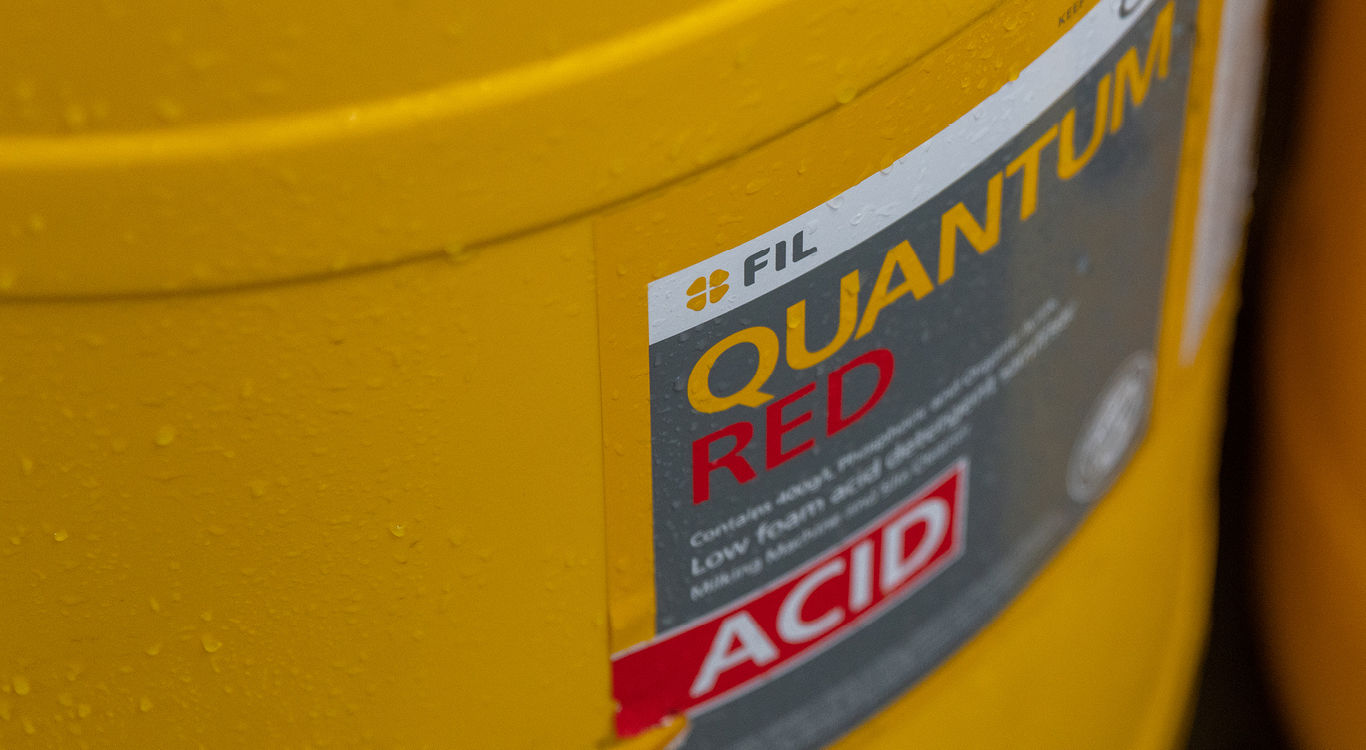 FIL | Dairy Cow Care - Dairy Hygiene - Farm Hygiene